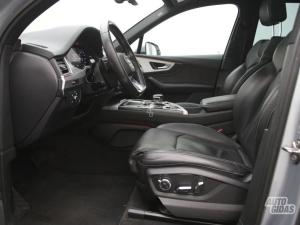 Grey Audi Q7 2016 in Vilnius, with an engine capacity of 3.00 L and mileage of 221 thousand km for 25999 €, photo 5 on AUTOMOTO.COM.LV