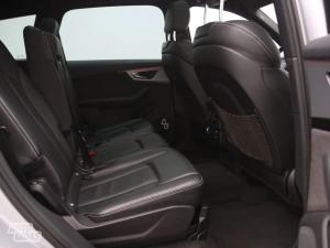 Grey Audi Q7 2016 in Vilnius, with an engine capacity of 3.00 L and mileage of 221 thousand km for 25999 €, photo 16 on AUTOMOTO.COM.LV