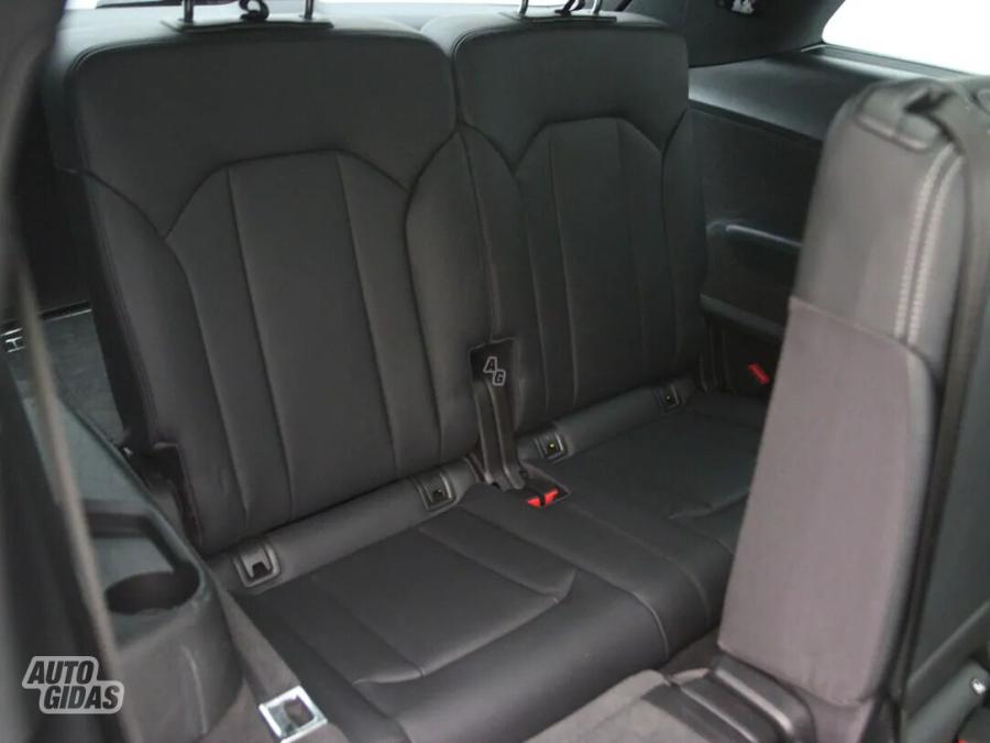 Grey Audi Q7 2016 in Vilnius, with an engine capacity of 3.00 L and mileage of 221 thousand km for 25999 €, photo 17 on AUTOMOTO.COM.LV