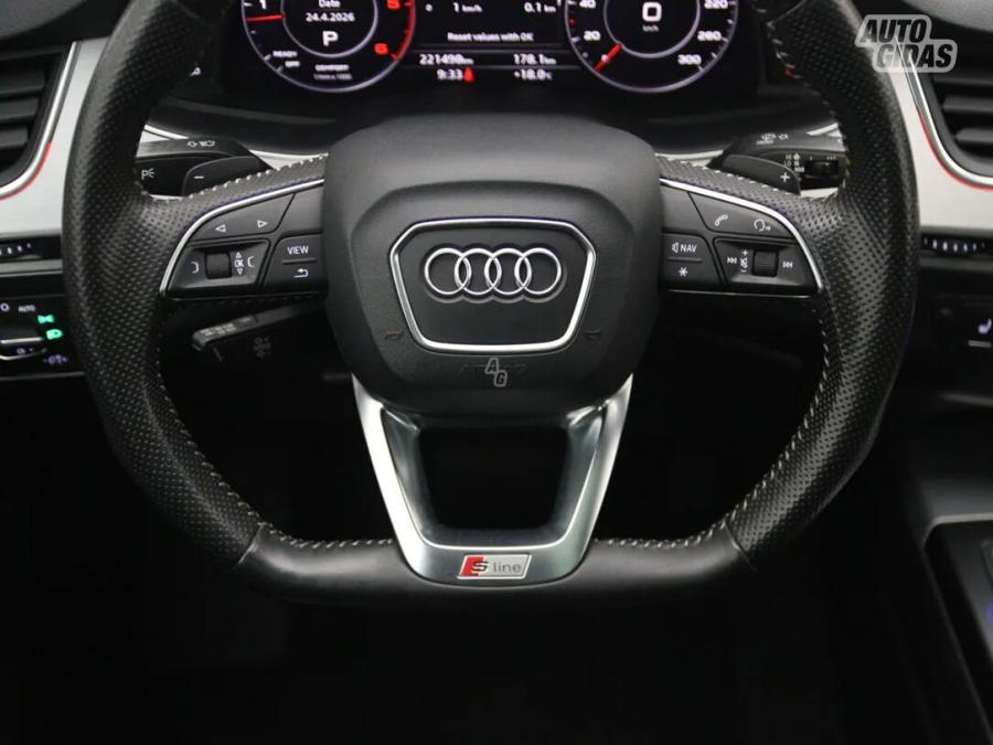 Grey Audi Q7 2016 in Vilnius, with an engine capacity of 3.00 L and mileage of 221 thousand km for 25999 €, photo 20 on AUTOMOTO.COM.LV