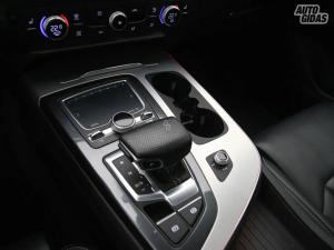 Grey Audi Q7 2016 in Vilnius, with an engine capacity of 3.00 L and mileage of 221 thousand km for 25999 €, photo 36 on AUTOMOTO.COM.LV