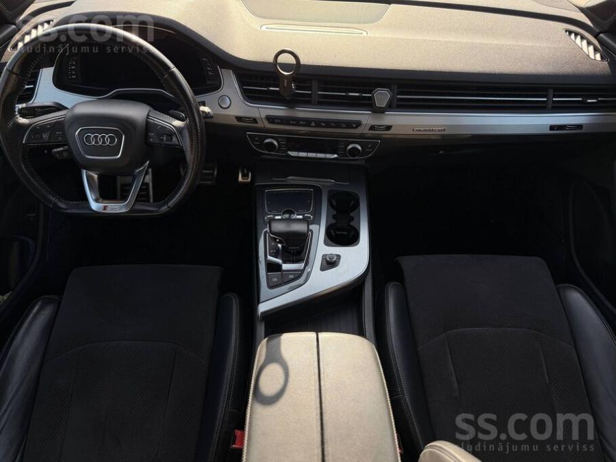Grey Audi Q7 2016 in Daugavpils, with an engine capacity of 3.00 L and mileage of 241 thousand km for 23900 €, photo 11 on AUTOMOTO.COM.LV