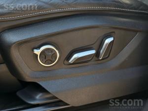 Grey Audi Q7 2016 in Daugavpils, with an engine capacity of 3.00 L and mileage of 241 thousand km for 23900 €, photo 19 on AUTOMOTO.COM.LV