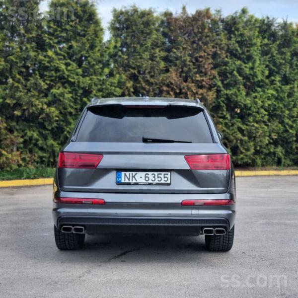 Grey Audi Q7 2016 in Riga, with an engine capacity of 4.00 L and mileage of 0 thousand km for 29000 €, photo 7 on AUTOMOTO.COM.LV