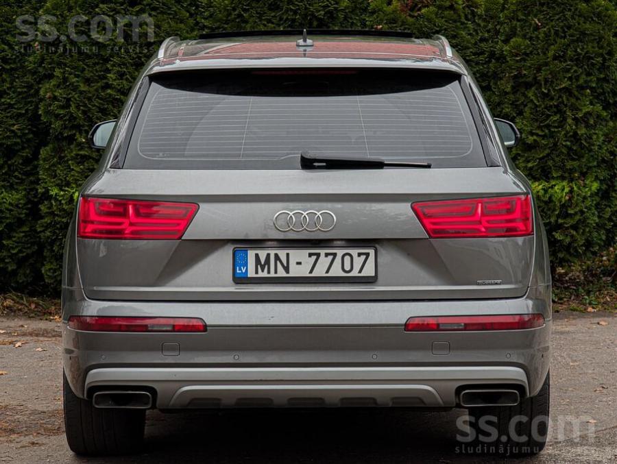 Grey Audi Q7 2016 in Jurmala, with an engine capacity of 3.00 L and mileage of 0 thousand km for 20000 €, photo 10 on AUTOMOTO.COM.LV