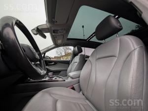 Grey Audi Q7 2016 in Jurmala, with an engine capacity of 3.00 L and mileage of 0 thousand km for 20000 €, photo 15 on AUTOMOTO.COM.LV