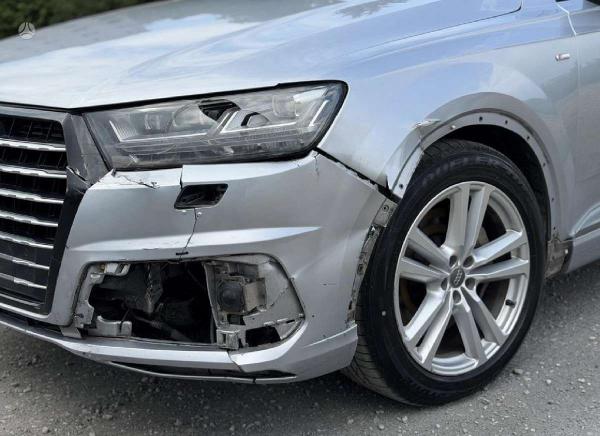 Pelēks Audi Q7 2016 Viļņa, ar dzinēja tilpumu 2.97 L un nobraukumu 290 tūkst. km par 13990 €, foto 7 vietnē AUTOMOTO.COM.LV