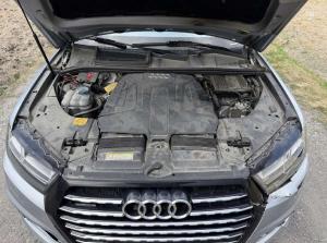 Grey Audi Q7 2016 in Vilnius, with an engine capacity of 2.97 L and mileage of 290 thousand km for 13990 €, photo 9 on AUTOMOTO.COM.LV