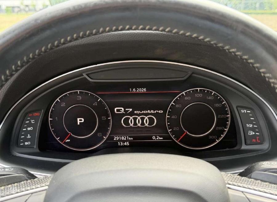 Grey Audi Q7 2016 in Vilnius, with an engine capacity of 2.97 L and mileage of 290 thousand km for 13990 €, photo 22 on AUTOMOTO.COM.LV