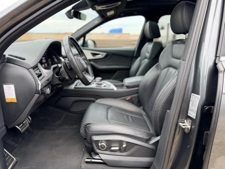 Grey Audi Q7 2016 in Riga, with an engine capacity of 3.00 L and mileage of 254 thousand km for 23995 €, photo 14 on AUTOMOTO.COM.LV