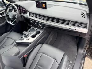 Grey Audi Q7 2016 in Riga, with an engine capacity of 3.00 L and mileage of 254 thousand km for 23995 €, photo 33 on AUTOMOTO.COM.LV