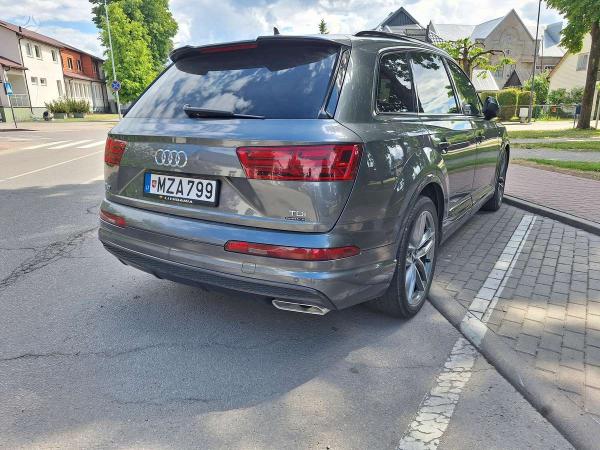 Grey Audi Q7 2016 in Raseiniai, with an engine capacity of 2.97 L and mileage of 156 thousand km for 34000 €, photo 5 on AUTOMOTO.COM.LV