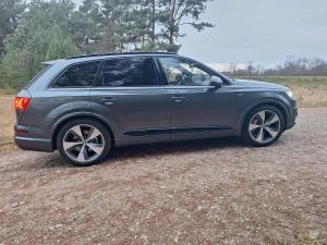 Grey Audi Q7 2016 in Raseiniai, with an engine capacity of 2.97 L and mileage of 156 thousand km for 34000 €, photo 12 on AUTOMOTO.COM.LV