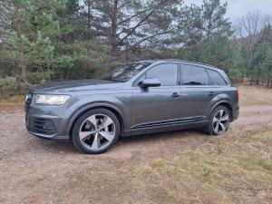 Grey Audi Q7 2016 in Raseiniai, with an engine capacity of 2.97 L and mileage of 156 thousand km for 34000 €, photo 15 on AUTOMOTO.COM.LV