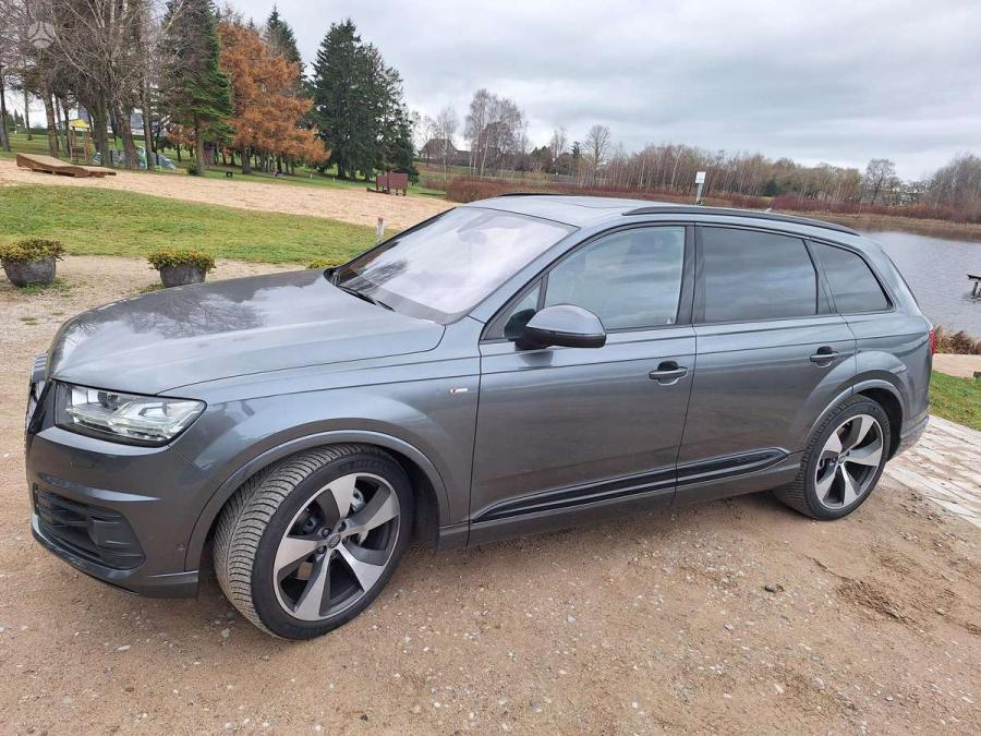 Grey Audi Q7 2016 in Raseiniai, with an engine capacity of 2.97 L and mileage of 156 thousand km for 34000 €, photo 21 on AUTOMOTO.COM.LV