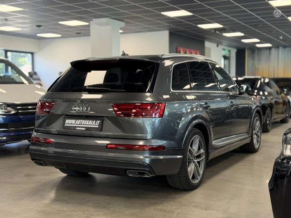 Grey Audi Q7 2016 in Klaipeda, with an engine capacity of 2.97 L and mileage of 275 thousand km for 23950 €, photo 6 on AUTOMOTO.COM.LV