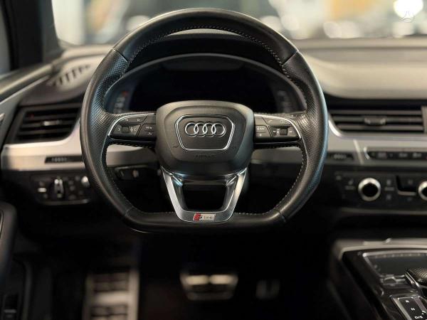 Grey Audi Q7 2016 in Klaipeda, with an engine capacity of 2.97 L and mileage of 275 thousand km for 23950 €, photo 8 on AUTOMOTO.COM.LV