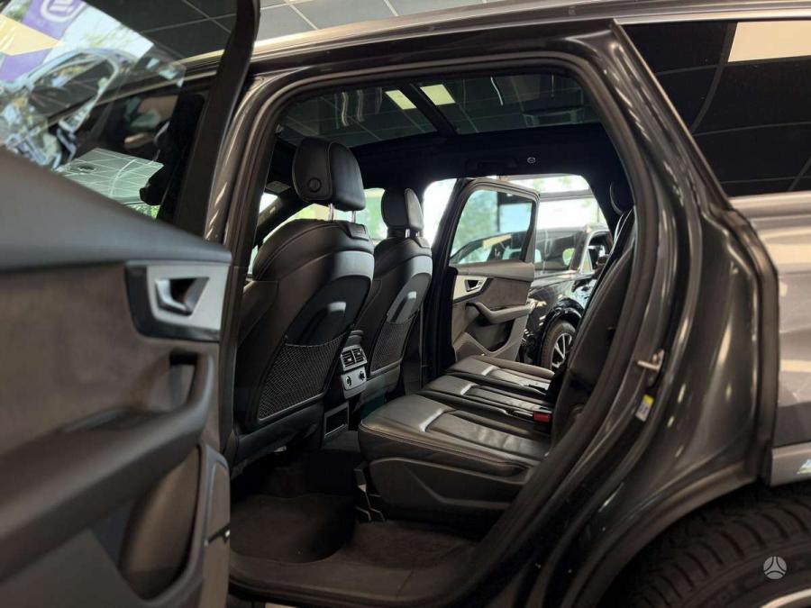Pelēks Audi Q7 2016 Klaipėda, ar dzinēja tilpumu 2.97 L un nobraukumu 275 tūkst. km par 23950 €, foto 17 vietnē AUTOMOTO.COM.LV