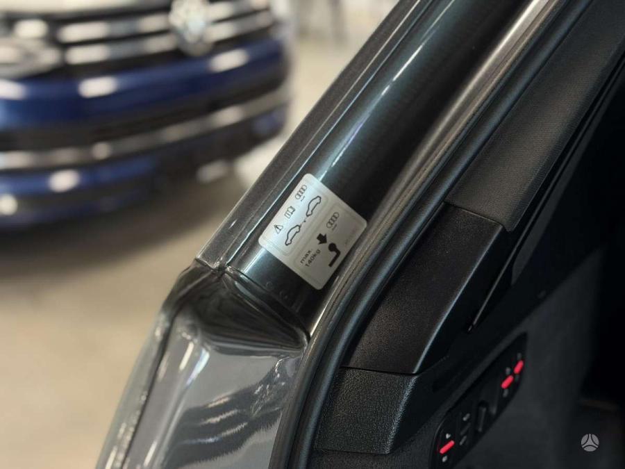 Pelēks Audi Q7 2016 Klaipėda, ar dzinēja tilpumu 2.97 L un nobraukumu 275 tūkst. km par 23950 €, foto 20 vietnē AUTOMOTO.COM.LV