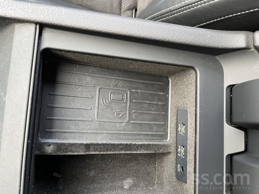 Pelēks Audi Q7 2016 Rīga, ar dzinēja tilpumu 3.00 L un nobraukumu 260 tūkst. km par 18950 €, foto 13 vietnē AUTOMOTO.COM.LV