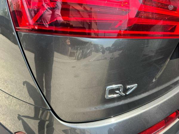 Pelēks Audi Q7 2016 Kauņa, ar dzinēja tilpumu 3.00 L un nobraukumu 218 tūkst. km par 21800 €, foto 5 vietnē AUTOMOTO.COM.LV