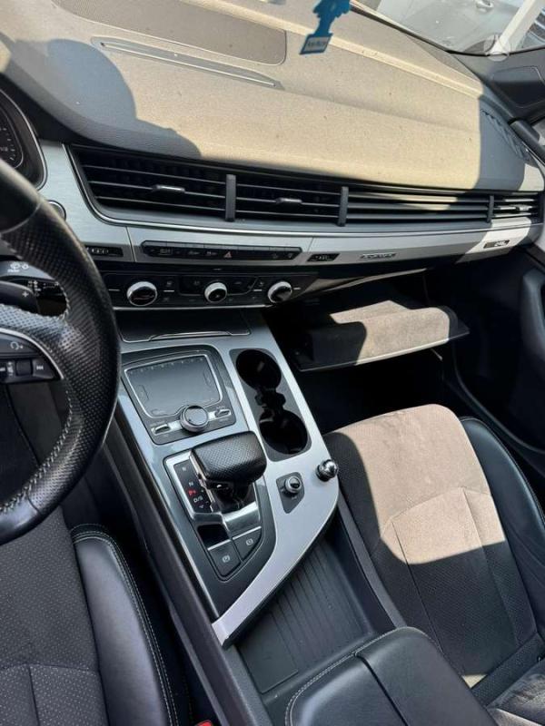 Pelēks Audi Q7 2016 Kauņa, ar dzinēja tilpumu 3.00 L un nobraukumu 218 tūkst. km par 21800 €, foto 9 vietnē AUTOMOTO.COM.LV