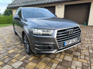 Grey Audi Q7 2016 in Ludza, with an engine capacity of 3.00 L and mileage of 187 thousand km for 28000 €, photo  on AUTOMOTO.COM.LV