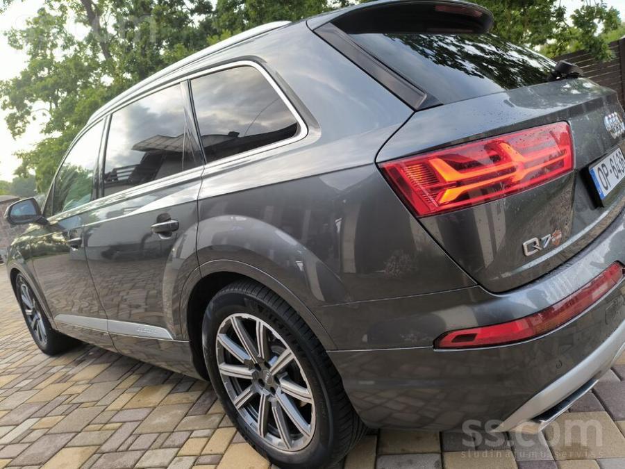 Grey Audi Q7 2016 in Ludza, with an engine capacity of 3.00 L and mileage of 187 thousand km for 28000 €, photo 12 on AUTOMOTO.COM.LV