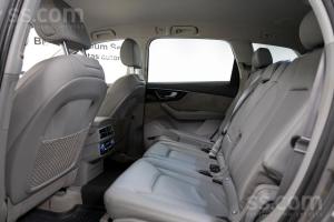 Grey Audi Q7 2016 in Riga, with an engine capacity of 3.00 L and mileage of 175 thousand km for 25500 €, photo 7 on AUTOMOTO.COM.LV
