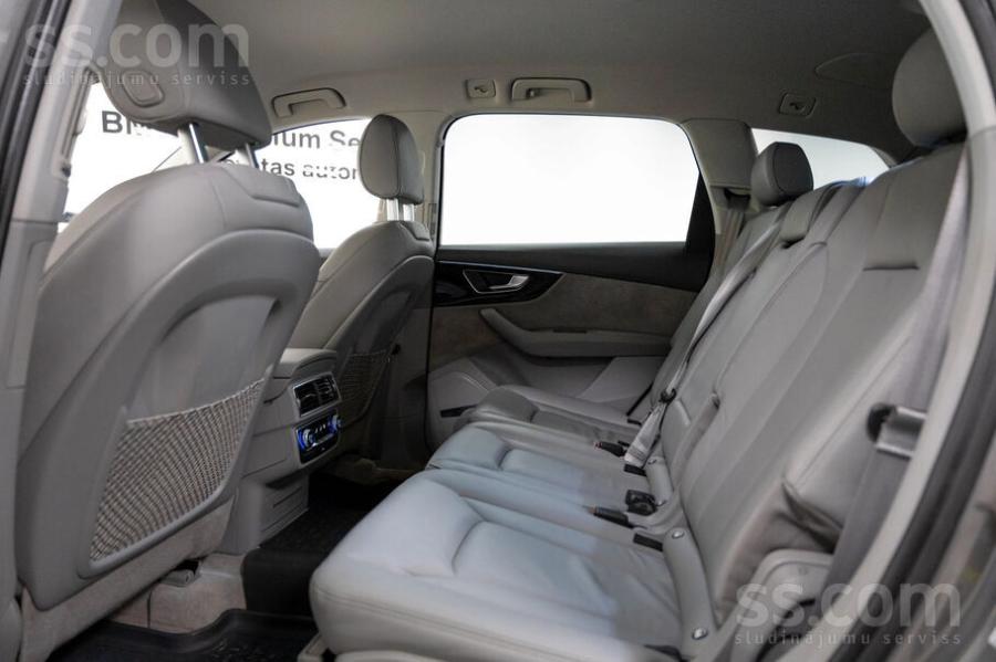 Grey Audi Q7 2016 in Riga, with an engine capacity of 3.00 L and mileage of 175 thousand km for 25500 €, photo 7 on AUTOMOTO.COM.LV
