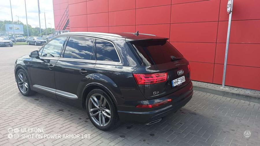 Pelēks Audi Q7 2016 Alīta, ar dzinēja tilpumu 2.97 L un nobraukumu 193 tūkst. km par 25500 €, foto 5 vietnē AUTOMOTO.COM.LV