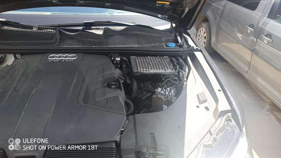 Pelēks Audi Q7 2016 Alīta, ar dzinēja tilpumu 2.97 L un nobraukumu 193 tūkst. km par 25500 €, foto 20 vietnē AUTOMOTO.COM.LV