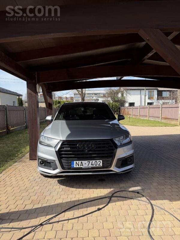 Pelēks Audi Q7 2016 Rīga, ar dzinēja tilpumu 3.00 L un nobraukumu 247 tūkst. km par 23500 €, foto 1 vietnē AUTOMOTO.COM.LV