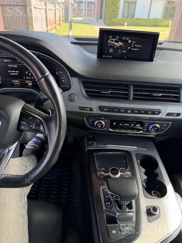 Pelēks Audi Q7 2016 Rīga, ar dzinēja tilpumu 3.00 L un nobraukumu 247 tūkst. km par 23500 €, foto 7 vietnē AUTOMOTO.COM.LV