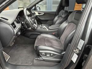 Grey Audi Q7 2016 in Kaunas, with an engine capacity of 3.00 L and mileage of 218 thousand km for 21800 €, photo 15 on AUTOMOTO.COM.LV