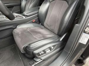 Grey Audi Q7 2016 in Kaunas, with an engine capacity of 3.00 L and mileage of 218 thousand km for 21800 €, photo 17 on AUTOMOTO.COM.LV
