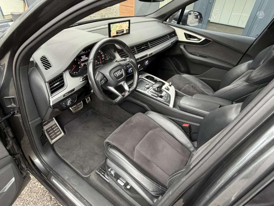 Grey Audi Q7 2016 in Kaunas, with an engine capacity of 3.00 L and mileage of 218 thousand km for 21800 €, photo 19 on AUTOMOTO.COM.LV