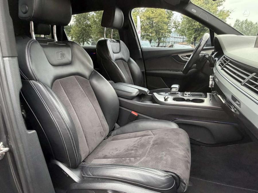 Grey Audi Q7 2016 in Kaunas, with an engine capacity of 3.00 L and mileage of 218 thousand km for 21800 €, photo 35 on AUTOMOTO.COM.LV