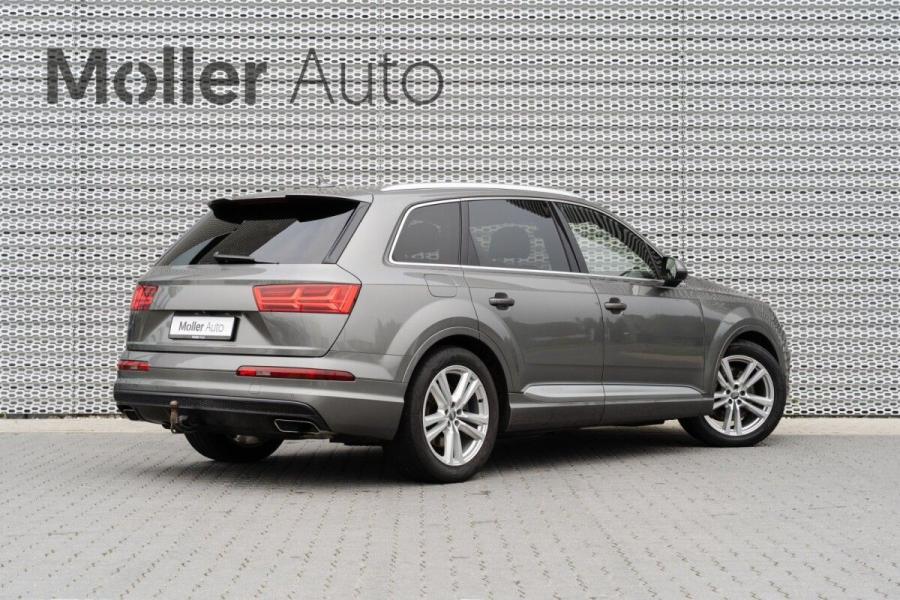 Pelēks Audi Q7 2016 Mārupe, ar dzinēja tilpumu 3.00 L un nobraukumu 195 tūkst. km par 27750 €, foto 5 vietnē AUTOMOTO.COM.LV