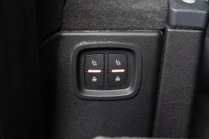 Pelēks Audi Q7 2016 Mārupe, ar dzinēja tilpumu 3.00 L un nobraukumu 195 tūkst. km par 27750 €, foto 39 vietnē AUTOMOTO.COM.LV