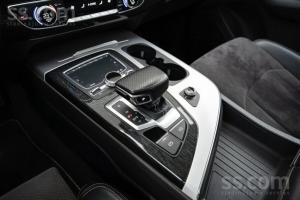 Grey Audi Q7 2016 in Riga, with an engine capacity of 3.00 L and mileage of 195 thousand km for 27750 €, photo 32 on AUTOMOTO.COM.LV