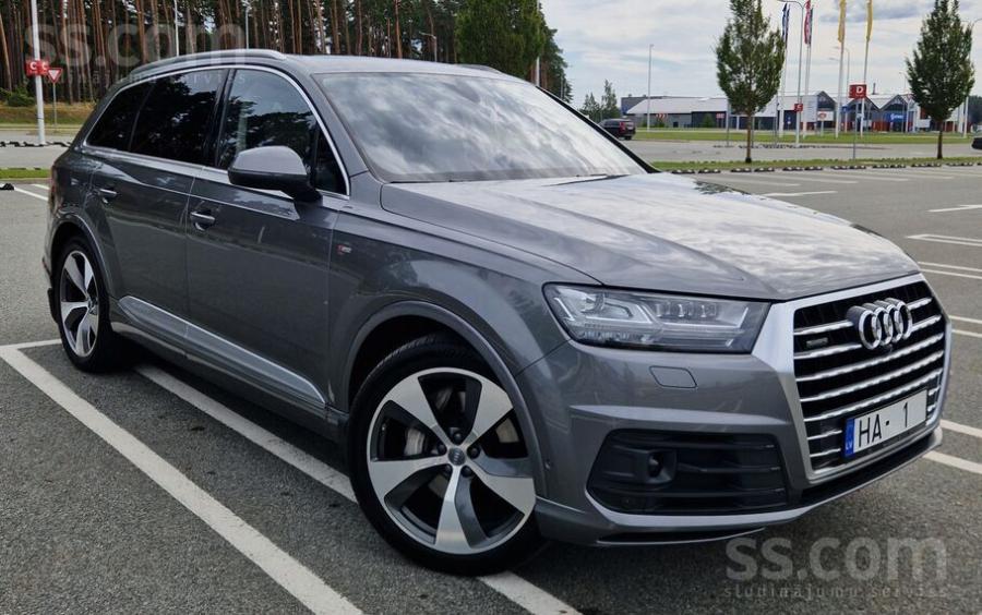 Grey Audi Q7 2016 in Riga, with an engine capacity of 3.00 L and mileage of 135 thousand km for 27800 €, photo 3 on AUTOMOTO.COM.LV