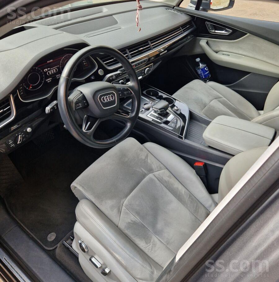 Grey Audi Q7 2016 in Riga, with an engine capacity of 3.00 L and mileage of 135 thousand km for 27800 €, photo 6 on AUTOMOTO.COM.LV