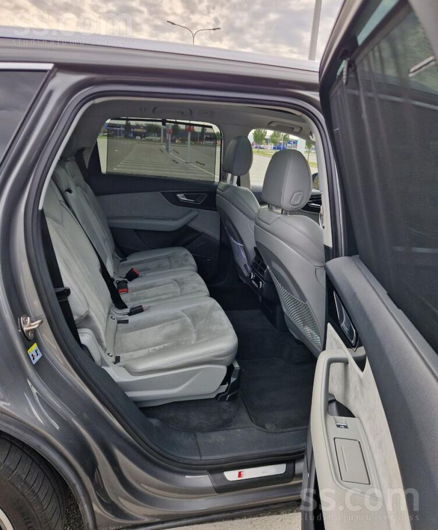 Grey Audi Q7 2016 in Riga, with an engine capacity of 3.00 L and mileage of 135 thousand km for 27800 €, photo 8 on AUTOMOTO.COM.LV