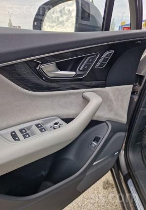 Grey Audi Q7 2016 in Riga, with an engine capacity of 3.00 L and mileage of 135 thousand km for 27800 €, photo 10 on AUTOMOTO.COM.LV