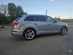 Grey Audi Q7 2016 in Salcininkai, with an engine capacity of 2.97 L and mileage of 272 thousand km for 25500 €, photo 13 on AUTOMOTO.COM.LV