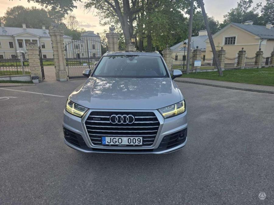 Grey Audi Q7 2016 in Salcininkai, with an engine capacity of 2.97 L and mileage of 272 thousand km for 25500 €, photo 17 on AUTOMOTO.COM.LV