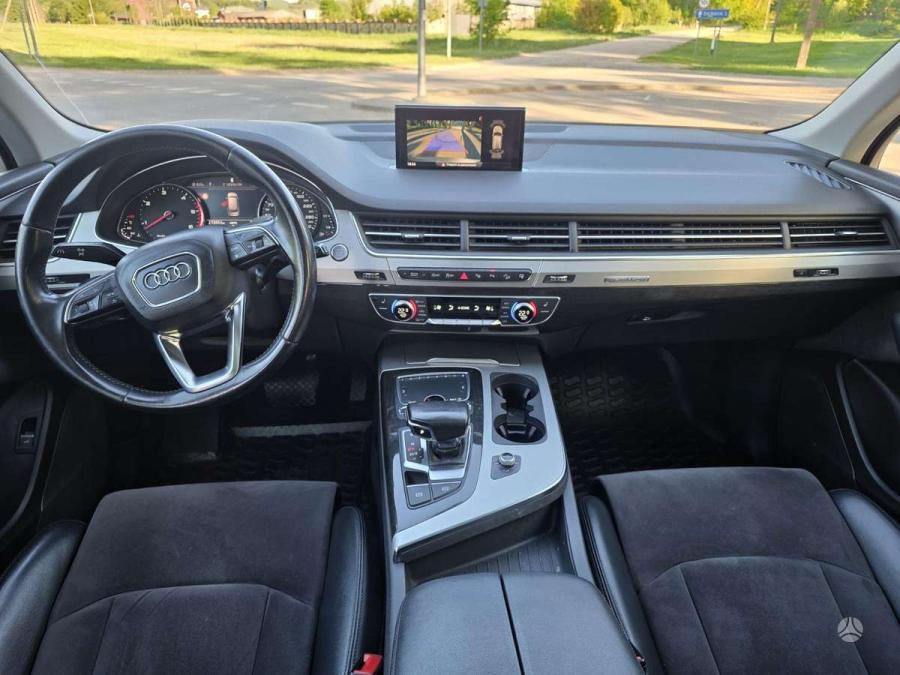 Grey Audi Q7 2016 in Salcininkai, with an engine capacity of 2.97 L and mileage of 272 thousand km for 25500 €, photo 18 on AUTOMOTO.COM.LV