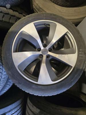 Grey Audi Q7 2016 in Salcininkai, with an engine capacity of 2.97 L and mileage of 272 thousand km for 25500 €, photo 30 on AUTOMOTO.COM.LV