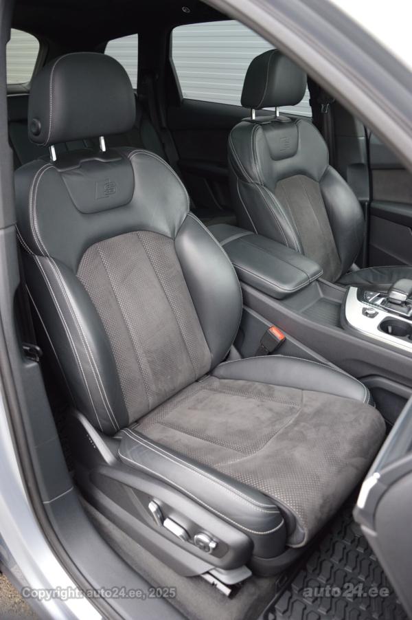 Grey Audi Q7 2017 in Tallinn, with an engine capacity of 3.00 L and mileage of 201 thousand km for 26900 €, photo 11 on AUTOMOTO.COM.LV